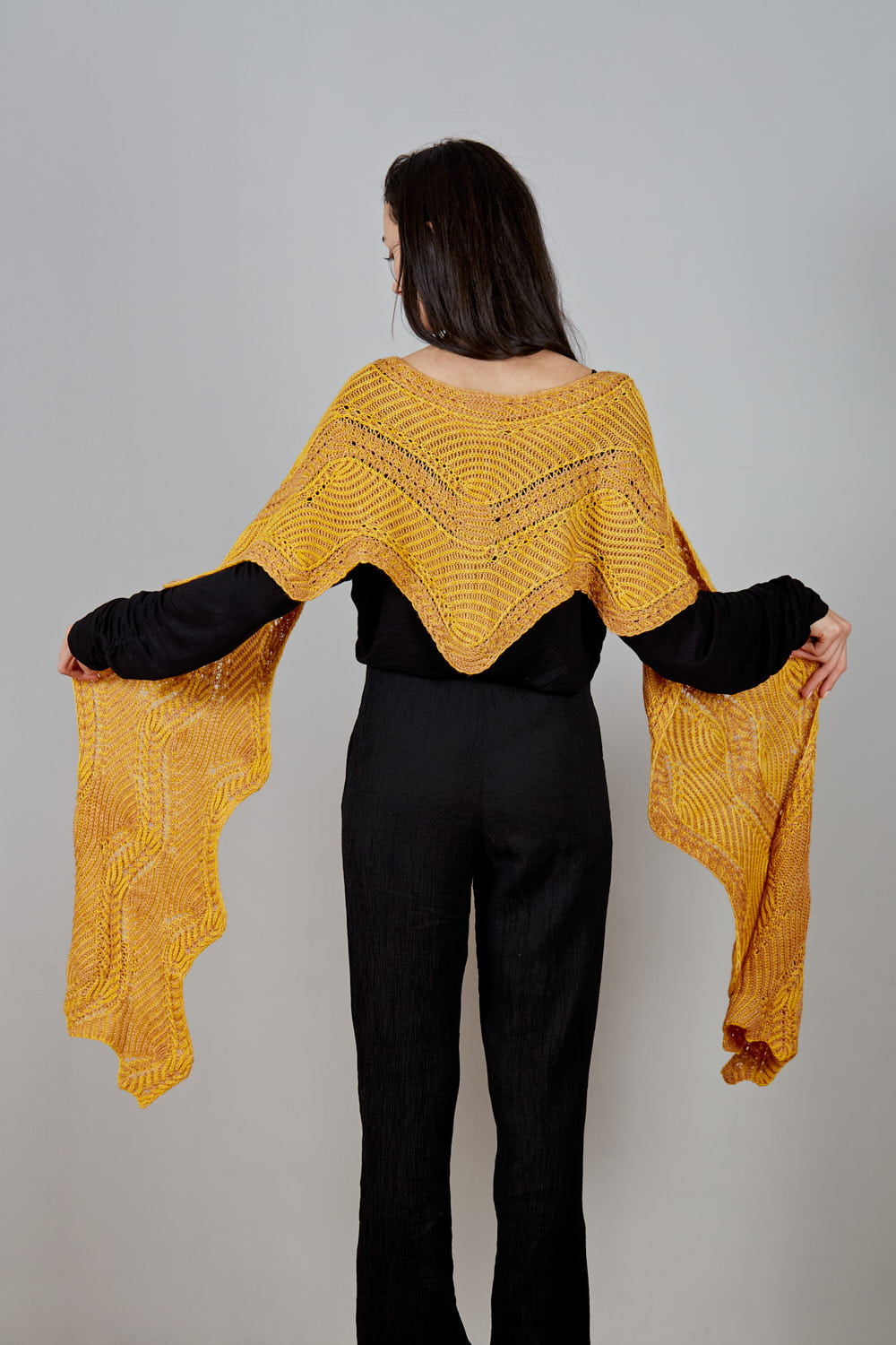 Simoom – Urth Yarns